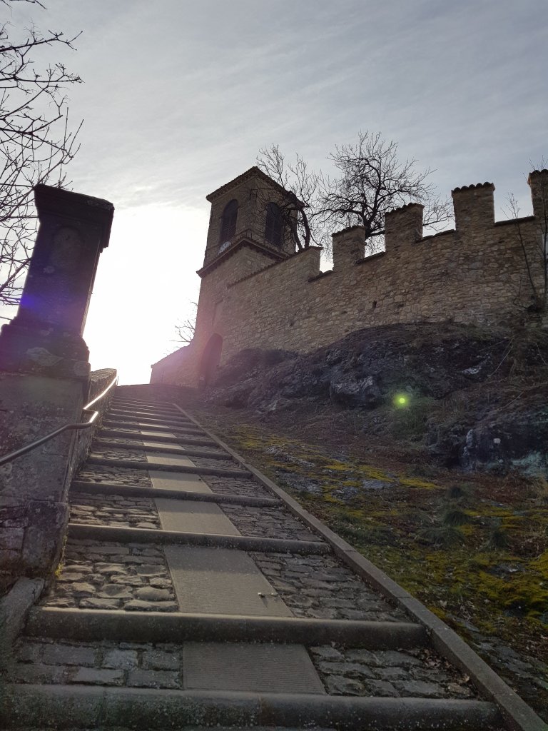 Castello di Pompeano – HistorianRuby: An Historian's Miscellany