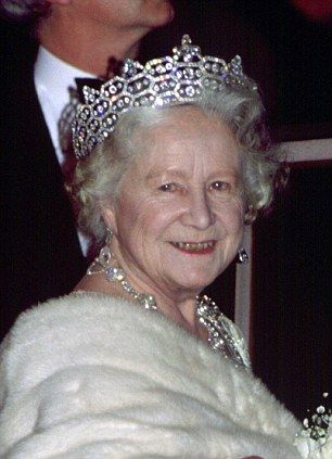 Queen Elizabeth the Queen Mother: the Tiaras of a Duchess and Queen ...